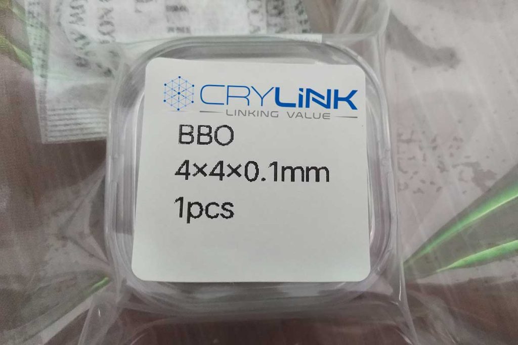BBO crystal case (1) - 4×4×0.1 mm for SHG@1600 nm - Laser Crylink