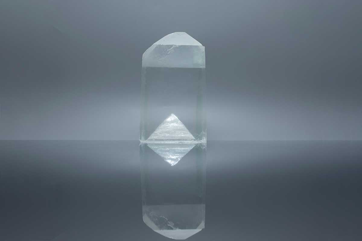 An In-depth Analysis of Optical Crystals: Single Crystal vs ...